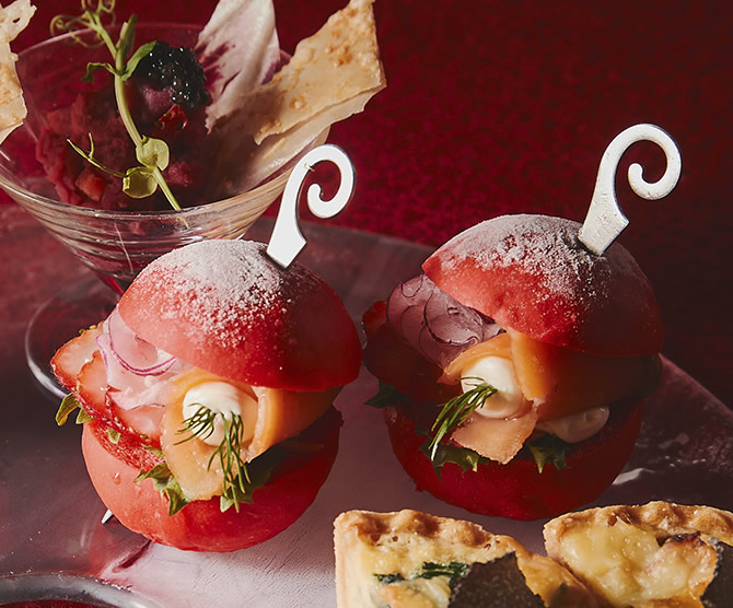 Strawberry Afternoon Tea ～Red Masquerade～｜THE THOUSAND KYOTO（ザ・サウザンド京都 ...